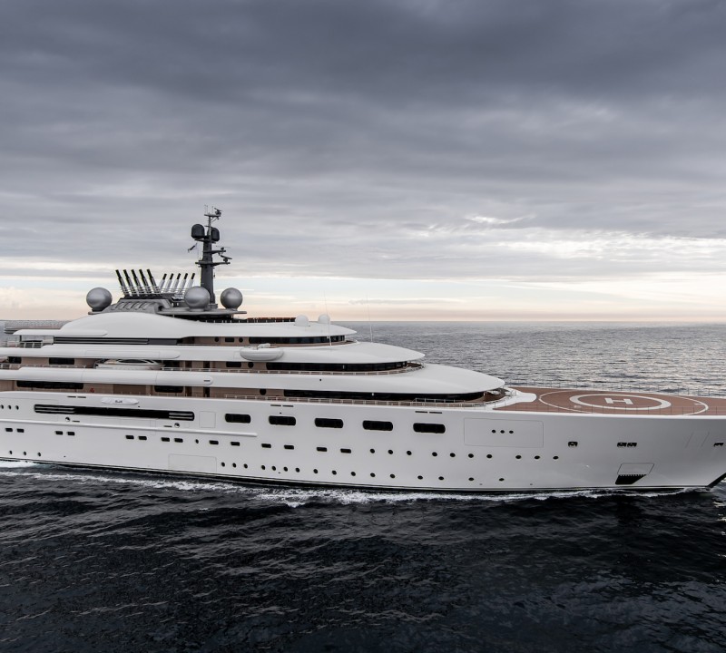 Yacht M/Y BLUE, Lürssen | CHARTERWORLD Luxury Superyacht Charters
